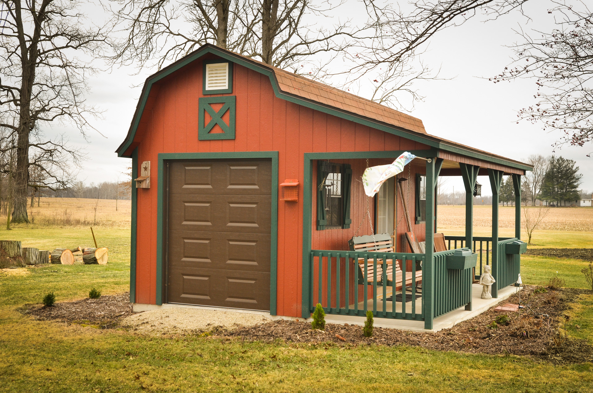 The Deluxe Barn - Yoder's Quality Barns - Fort Wayne, IN Storage Barns
