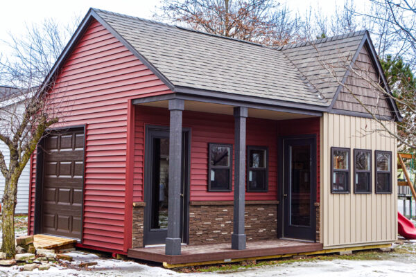 The Deluxe Barn | Storage Barns Near Fort Wayne, IN | Yoder's Quality Barns